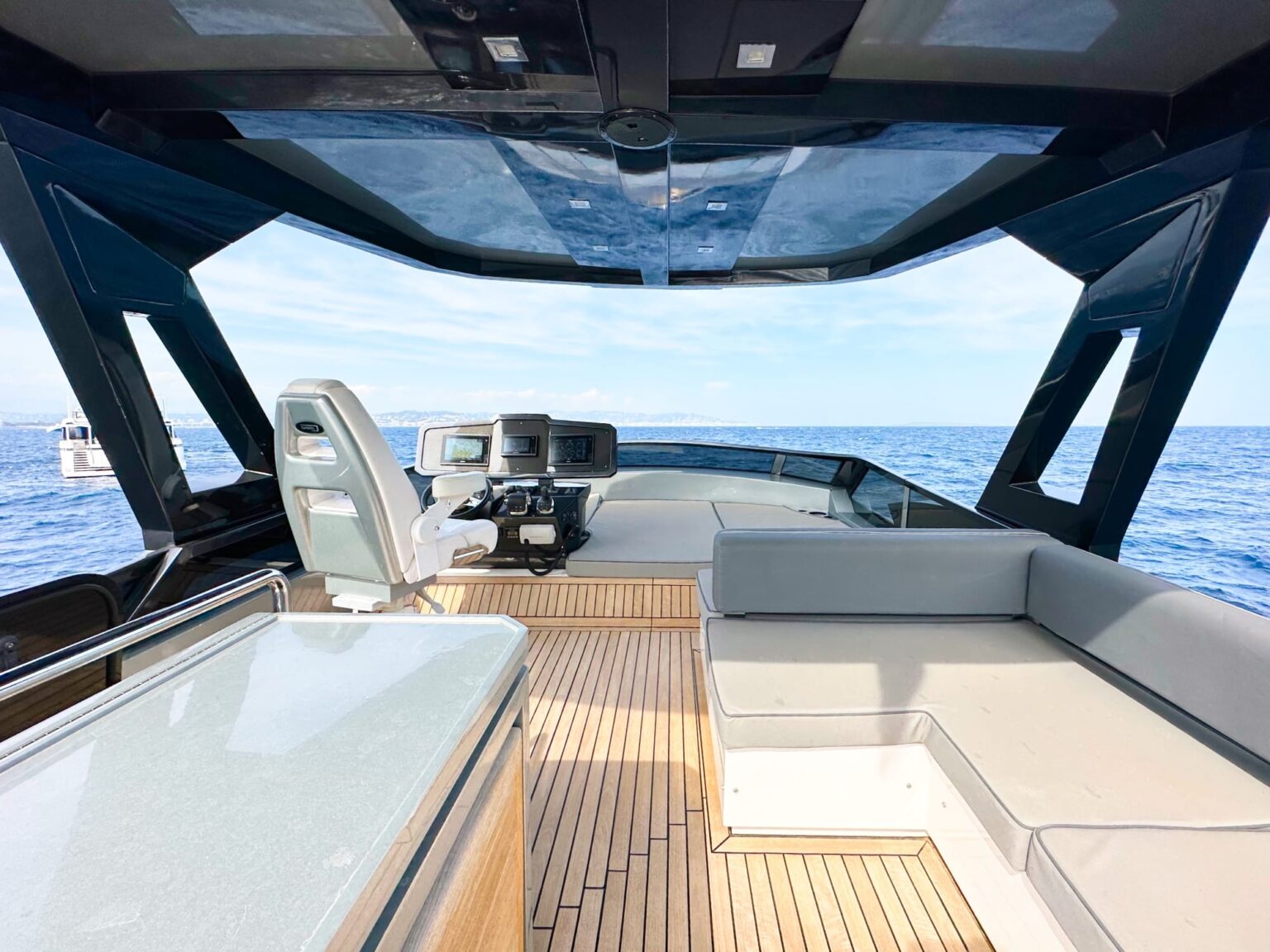 Okean Yacht Specs | Used 2018 Okean Yacht Price | breezeYachting.swiss