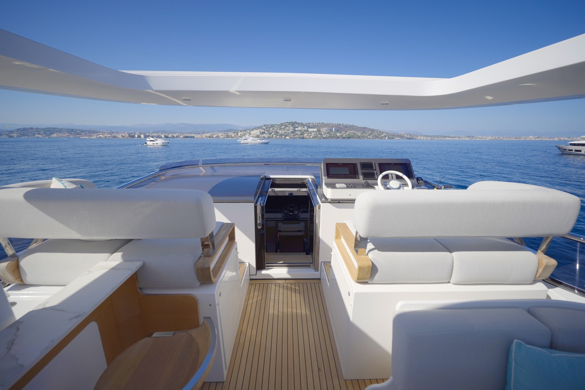 2018 26.78m AZIMUT YACHTS Grande 27 Metri for Sale | Used AZIMUT YACHTS ...