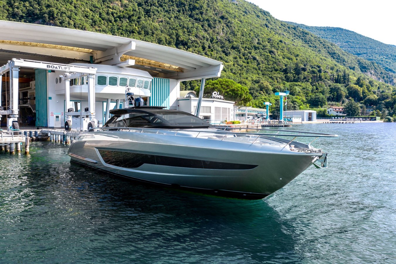 Riva 68 Diable Yachts for Sale | Used Riva 68 Diable Yacht Price ...