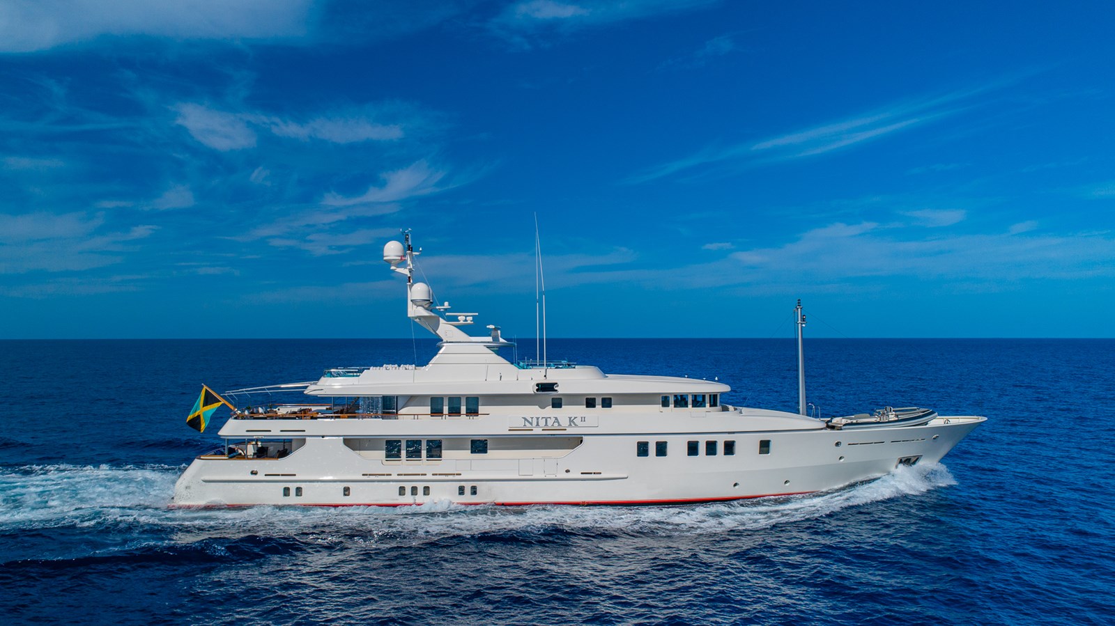 Amels Yachts Yachts for Sale | Used Amels Yachts Yacht Price | breezeYachting.swiss