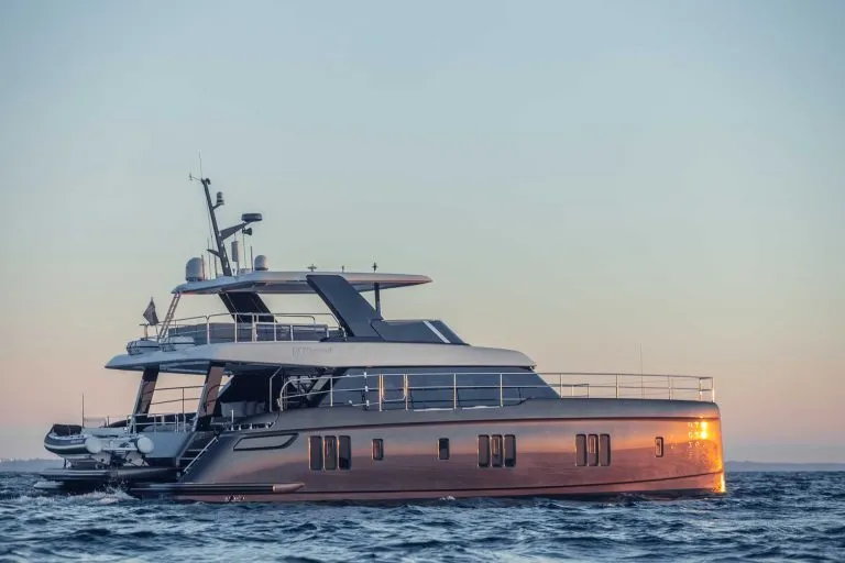 60 Sunreef Power Yachts for Sale | Used 60 Sunreef Power Yacht Price | breezeYachting.swiss